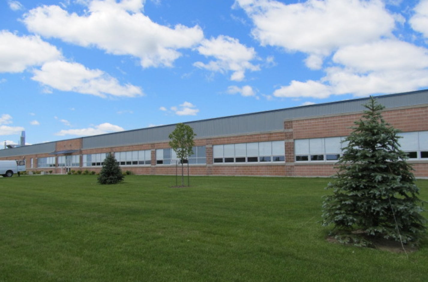 CFD Mountainview Gliding School Hangar, Prince Edward County – Peak Ltd.
